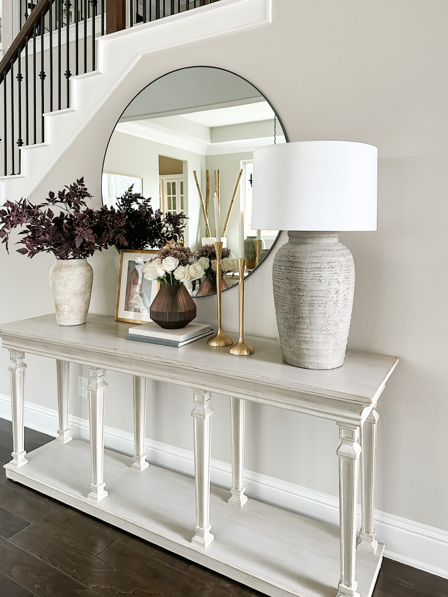 Entryway - Beige White Gray